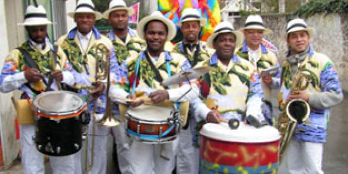 LA SERENADA : Carnaval tropical des Antilles | Carnaval Antillais ...