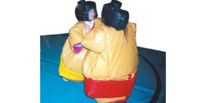 SUMO GONFLABLE ENFANT | Location Jeu Gonflable Sportif | Jeux ...