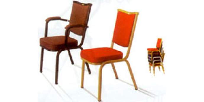CHAISES | Location Tables, Bancs et Chaises pour Evenement Animation ...