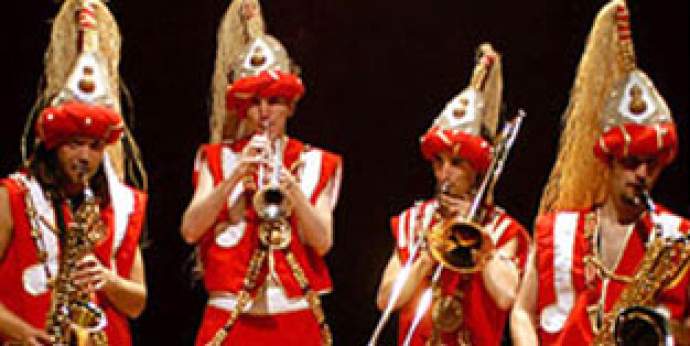 Orchestre SAMBA BATUCADA CAPOEIRA : le vrai carnaval brésilien | Groupe en Animation ...